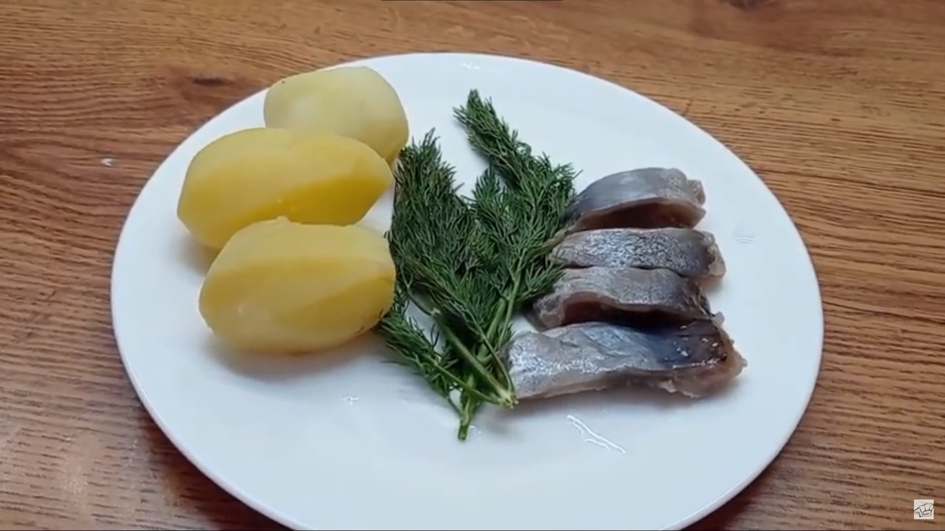 Отличный способ засолки селедки! Готовлю так не первый раз.