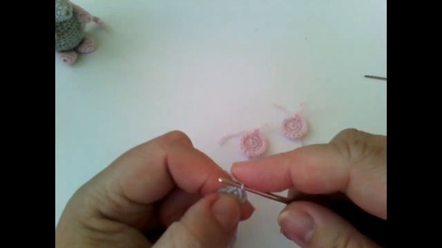 Из архива. МК "Мышка". Часть 4. Лапки, ушки, хвостик