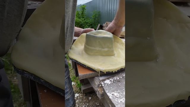 Скульптура кота в шляпе. Этапы создания скульптуры. Формовка скульптуры.