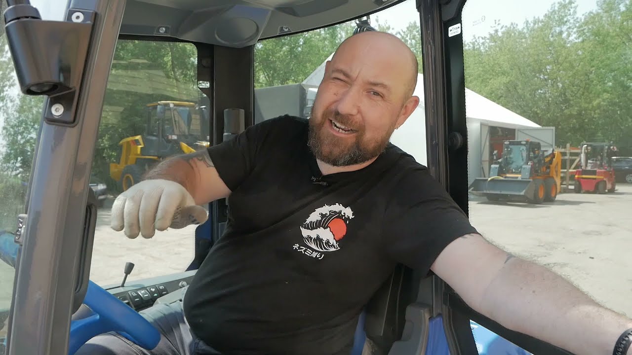 MultiOne 8.4 S K - One Drive + круиз-контроль + новейший пластик! Новейший минипогрузчик