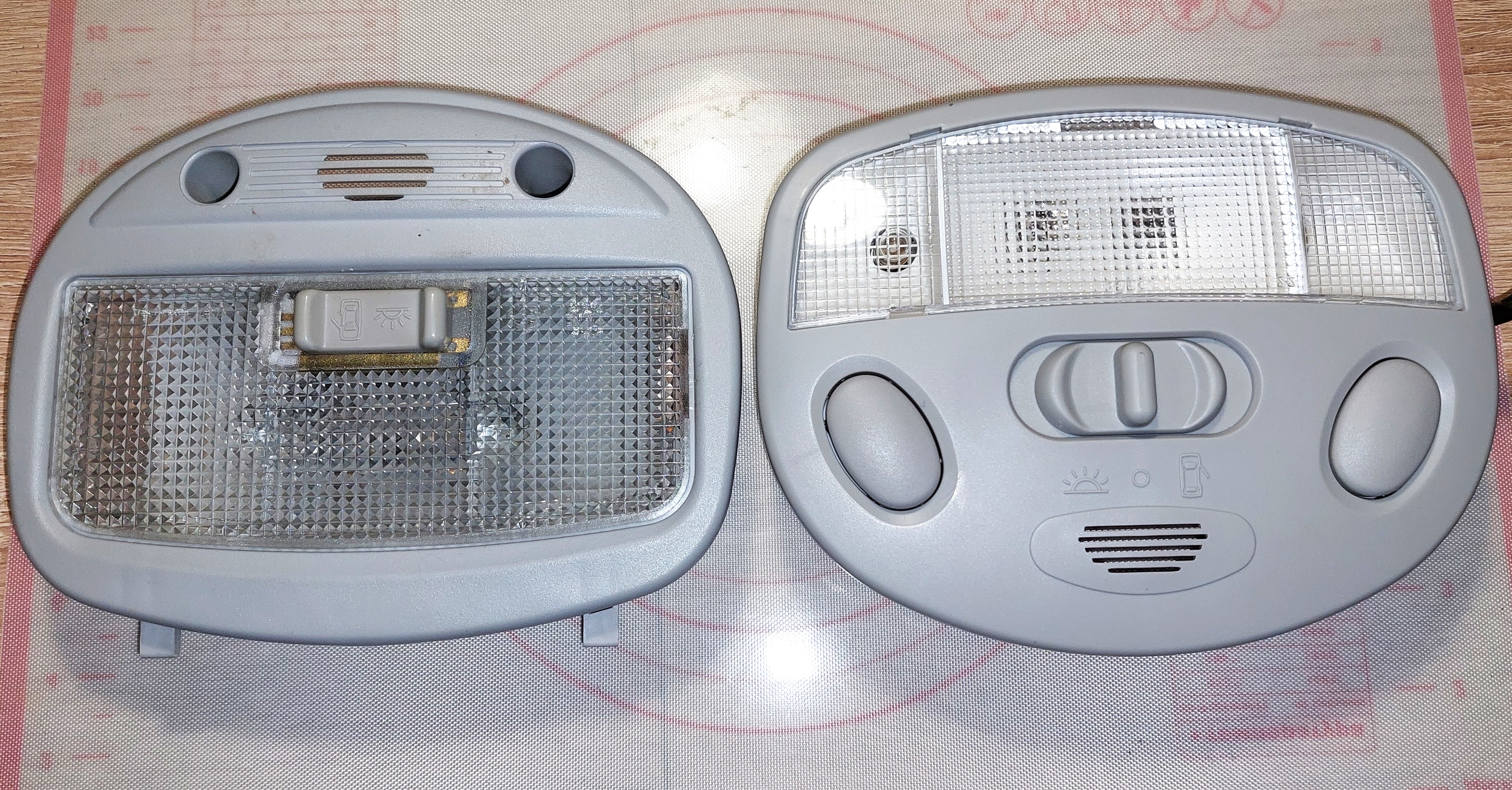 Как заменить лампы в плафоне освещения салона на Гранте