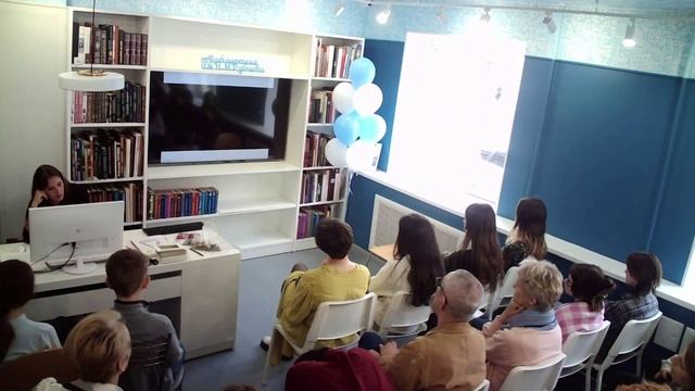 Лекция Елизаветы Рябцевой: «Современное искусство ХМАО-Югры. Молодые художники региона»