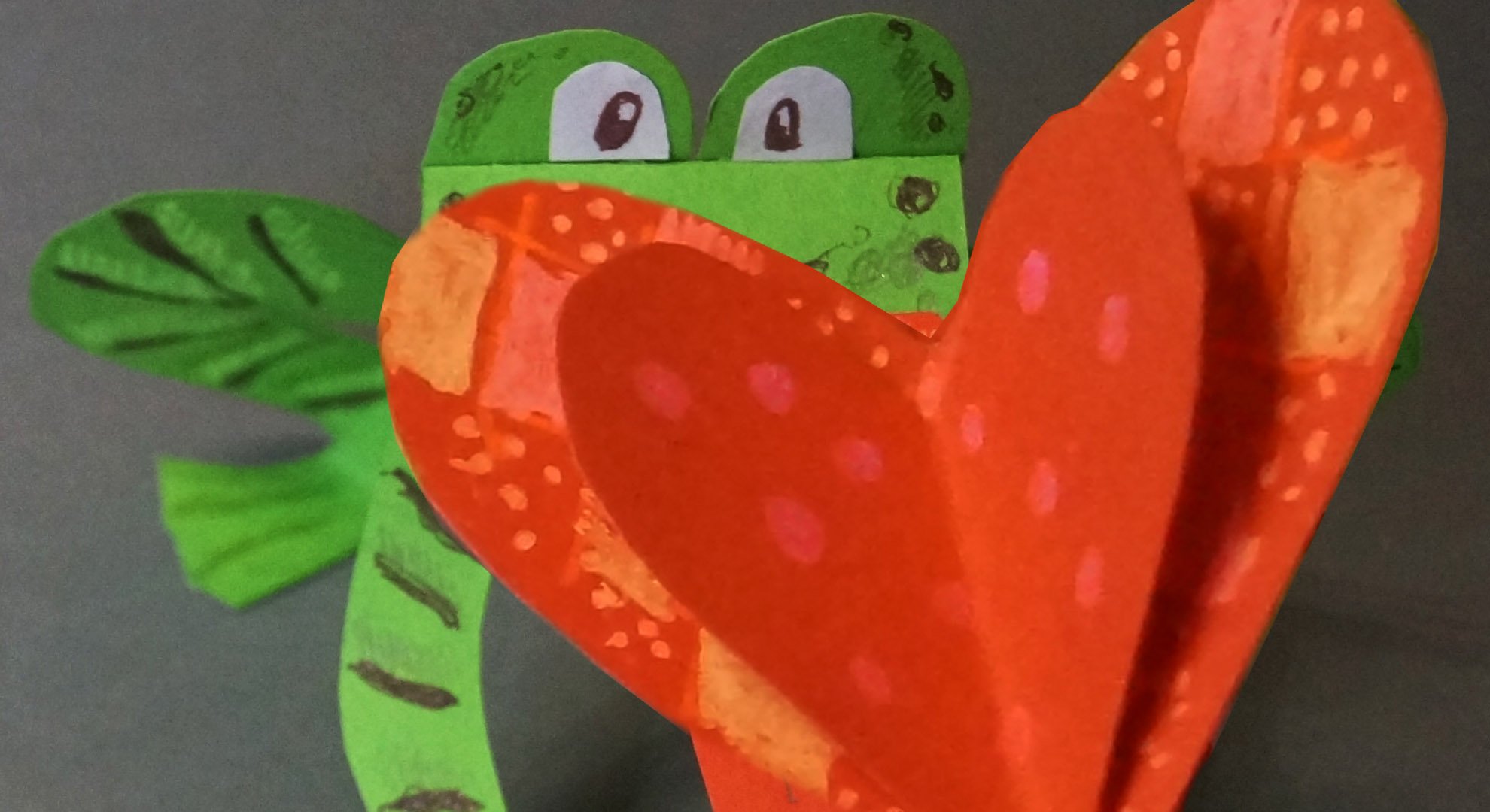 Как сделать лягушку из бумаги? Валентинка своими руками. Ква-ква.