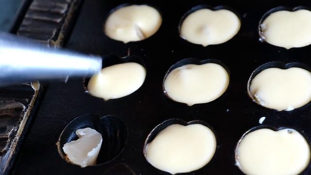 Ореховый пирог и арахисовый хлеб, приготовленные в фургоне / типичная корейская уличная еда