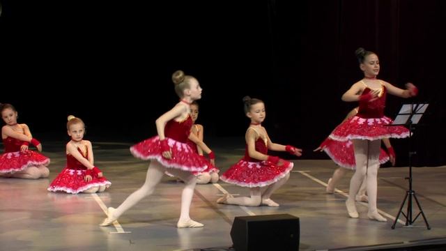 «Партитура» педагог: Антоненко Валерия школа Ясенево. Фрагмент из отчетного концерта.