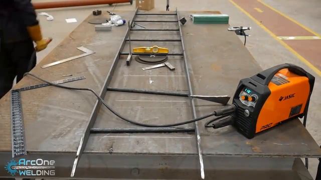 Making A Safety Ladder With NEW JASIC ARC 200 PFC.mp4