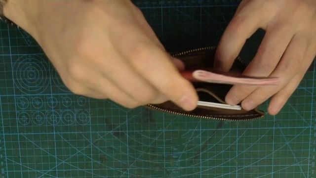 Кошелек на молнии Обзор