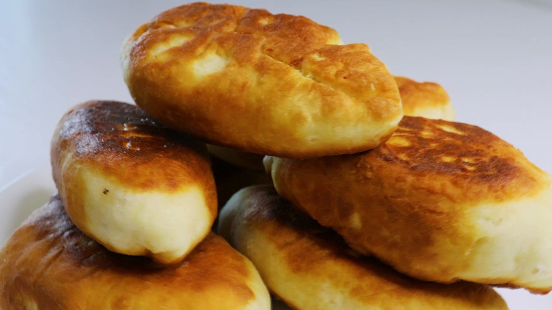 Пирожки как пух на кефире! БЕЗ ДРОЖЖЕЙ! Обалденная начинка, семья будет в восторге!