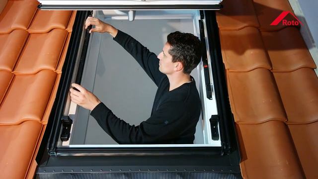 Замена скользящей шины - Верхнеподвесное панорамное окно Roto WDF R8