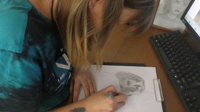 Рисунок Эльза (01.10.2020).mp4