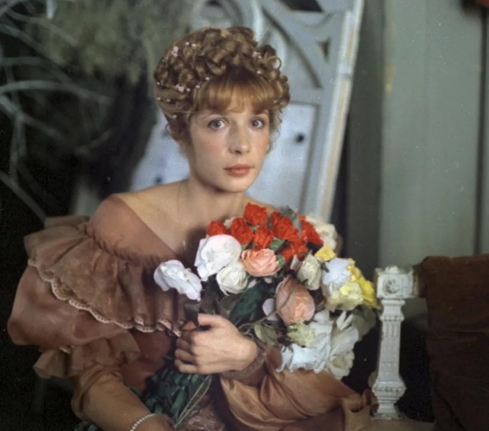 Спортсменки и  красавицы. Пять советских актрис, которые достигли успехов в спорте.