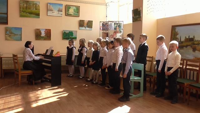 "Вокально - хоровые упражнения в детском хоре",преп. Сафронова Л.В..avi