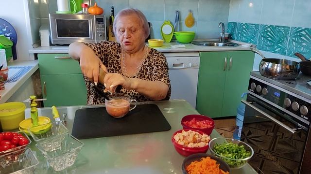 Необычные голубцы+салот из капчёной курицы