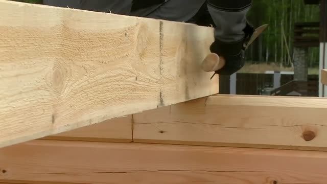 Монтаж перекрытий в доме из профилированного бруса в Екатеринбурге