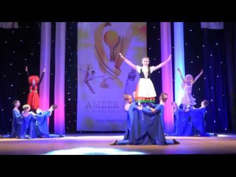 Kinder und Jugend tance Ansambel