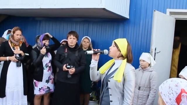 6 августа 2015г  Митрополит Павел в Куть Яхе