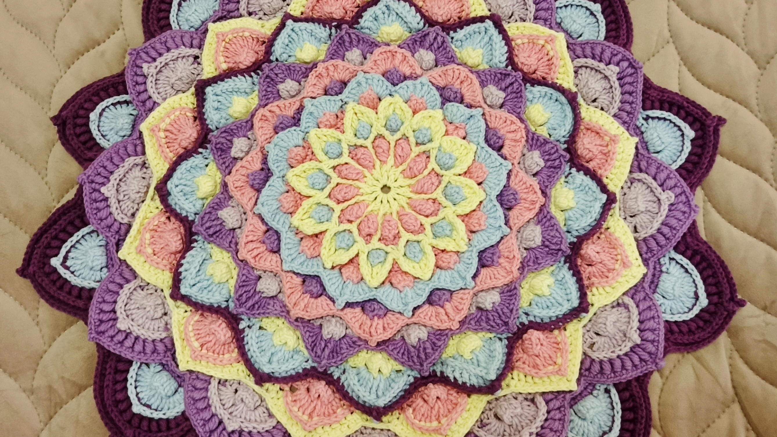 12 и 13. Вязание. Крючок. Салфетка Астерия 12 и 13 ряд. Схемы вязания.mp4