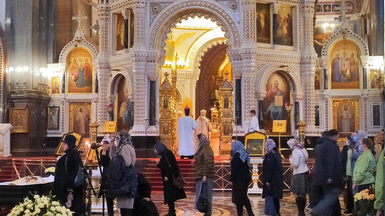 Отпевание протоиерея Дмитрия Смирнова в Храме Христа Спасителя