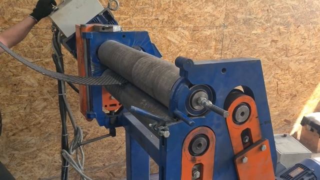 Работа вальце гибочного станка, Вальцовка листового металла.