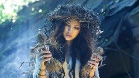 ДЕРЕВЕНСКОЕ КОЛДОВСТВО. ЗАГОВОРЫ. ПРИМЕТЫ. ВЕДЬМИНА ИЗБА. ИНГА ХОСРОЕВА.mp4