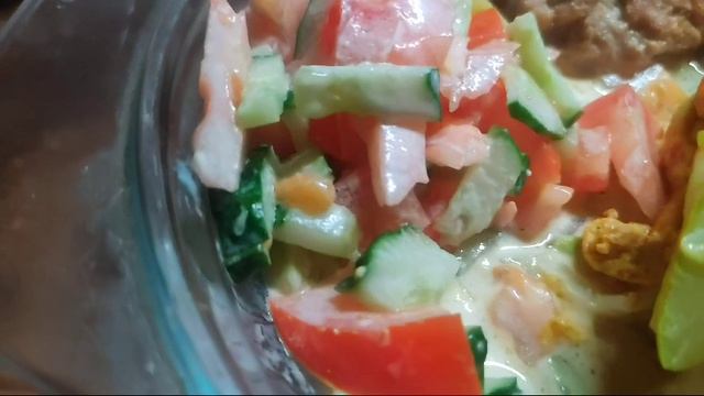 Хотите ощутить себя голодным хищником, парящим над каньоном? 
Вы только вглядитесь!:)