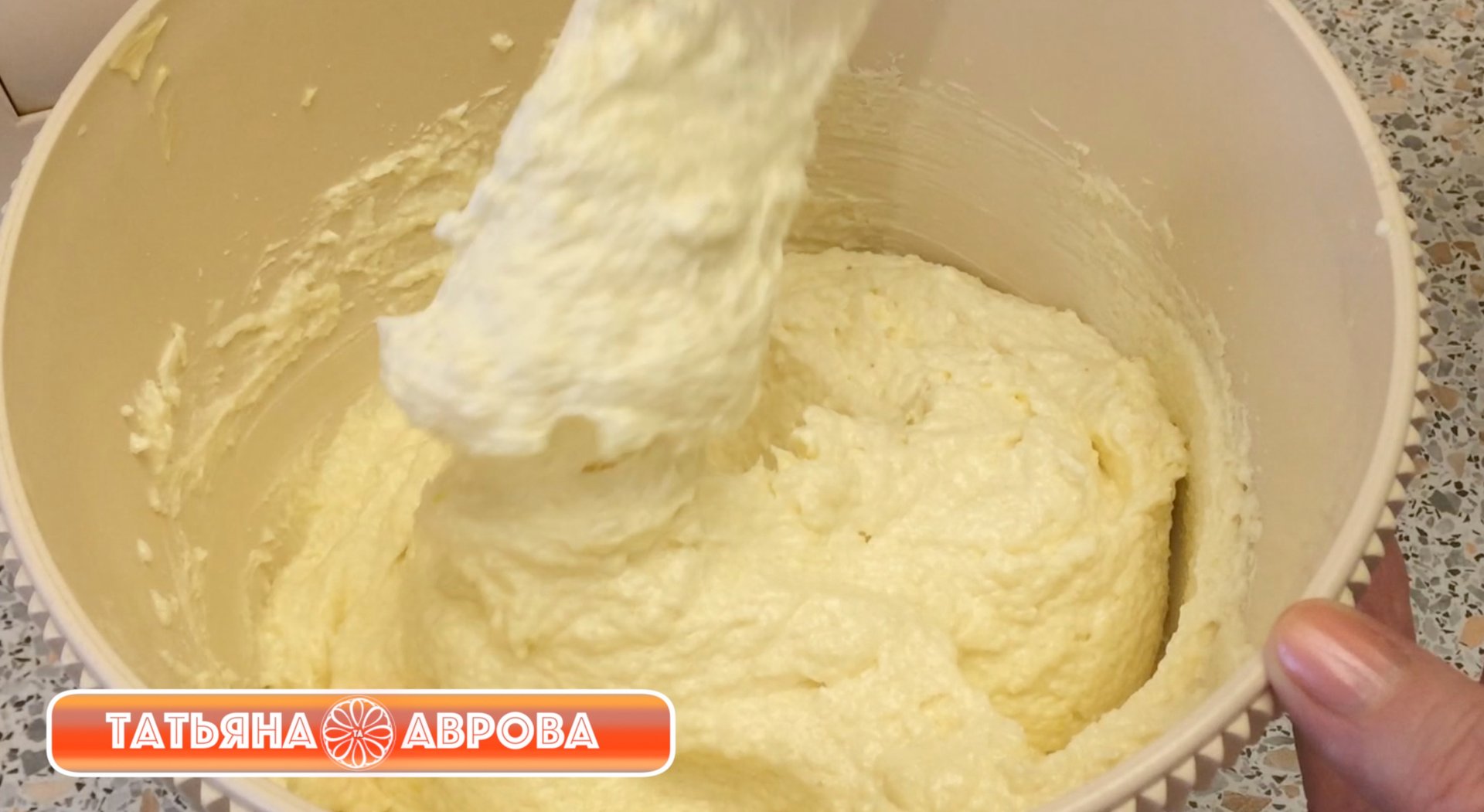 Лимонный крем на манной крупе