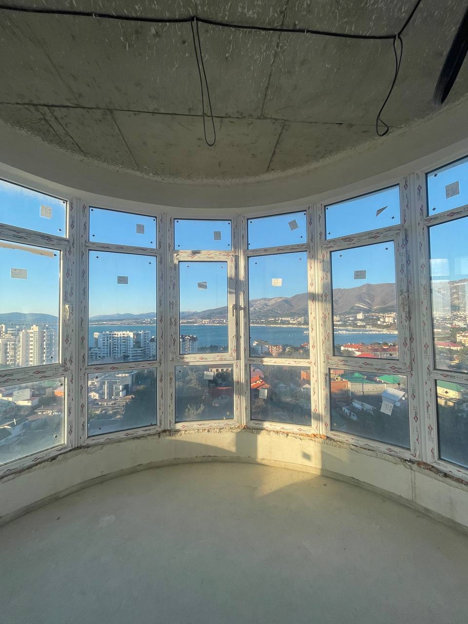 Элитная квартира в Геленджике цена 35 млн.р.  Двухкомнатная в ЖК "Гринченко" на ул.Гринченко д.21