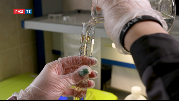 Анализ пробы || Рабочий момент | РЖД ТВ