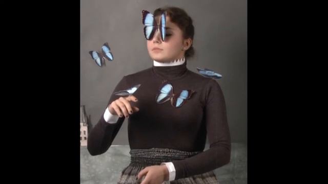 Дама с бабочками (Дарья Кобенек)