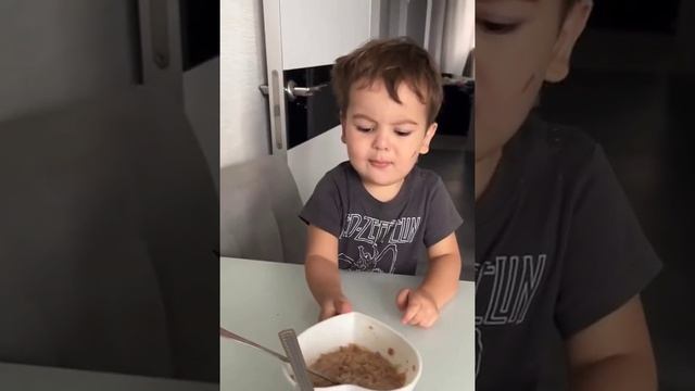 Лайфхак для матерей ? Если ребенок не хочет есть (Главное подобрать правильные слова)