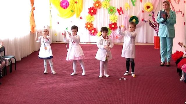 танец маленьких медсестёр