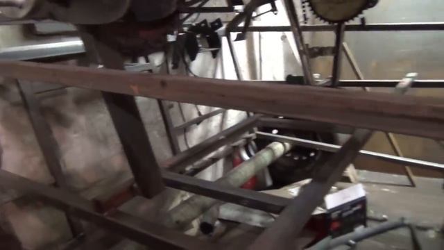 Царский подарок деду Валентину от канала вездеход ЛЕСНИК