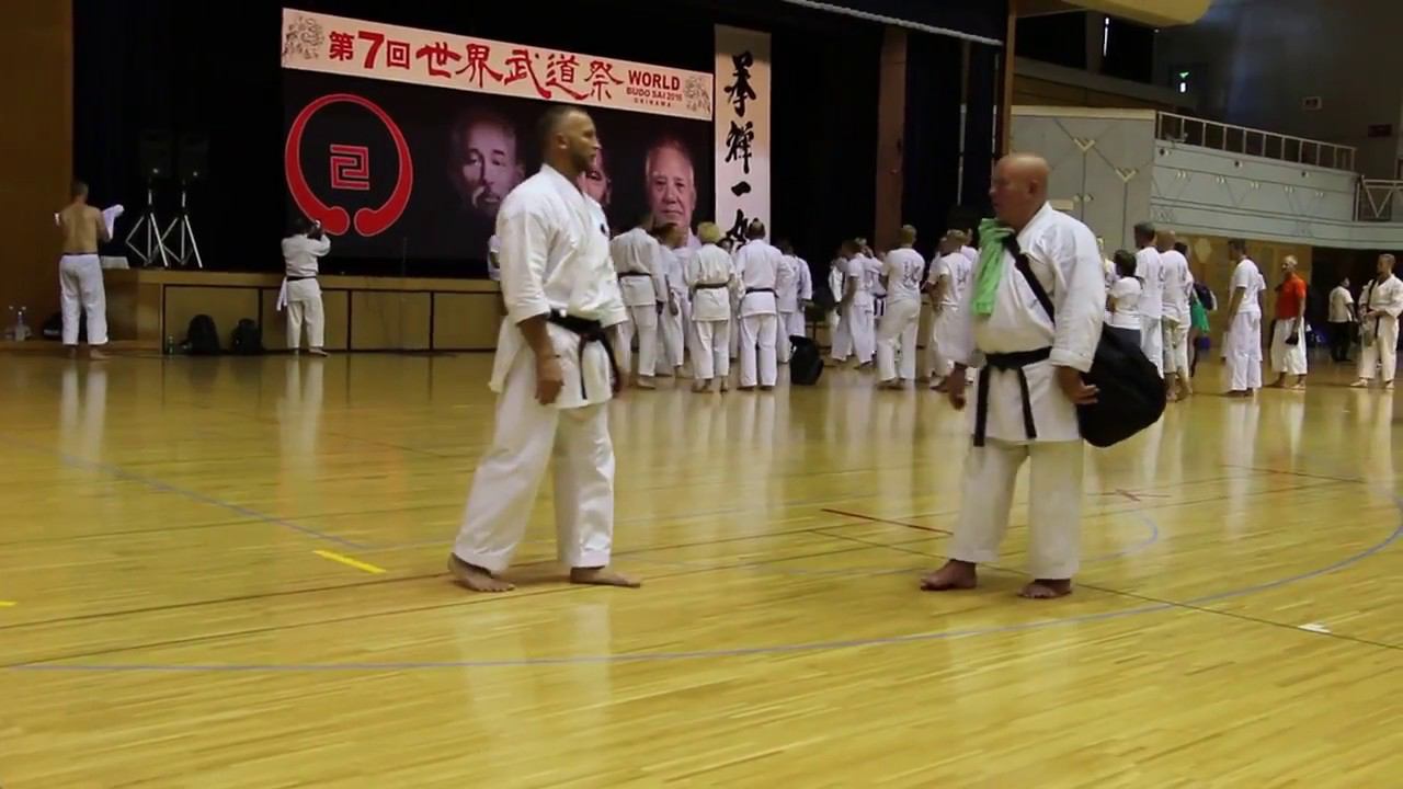 Sensei Aleksandr Grib. Traning Sesan kata, Okinawa, Budosai 2016.