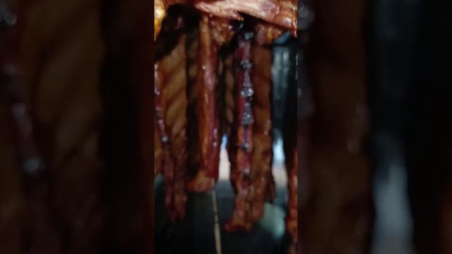 Изумительный цвет в очень короткий срок #shorts #коптильня #мясо