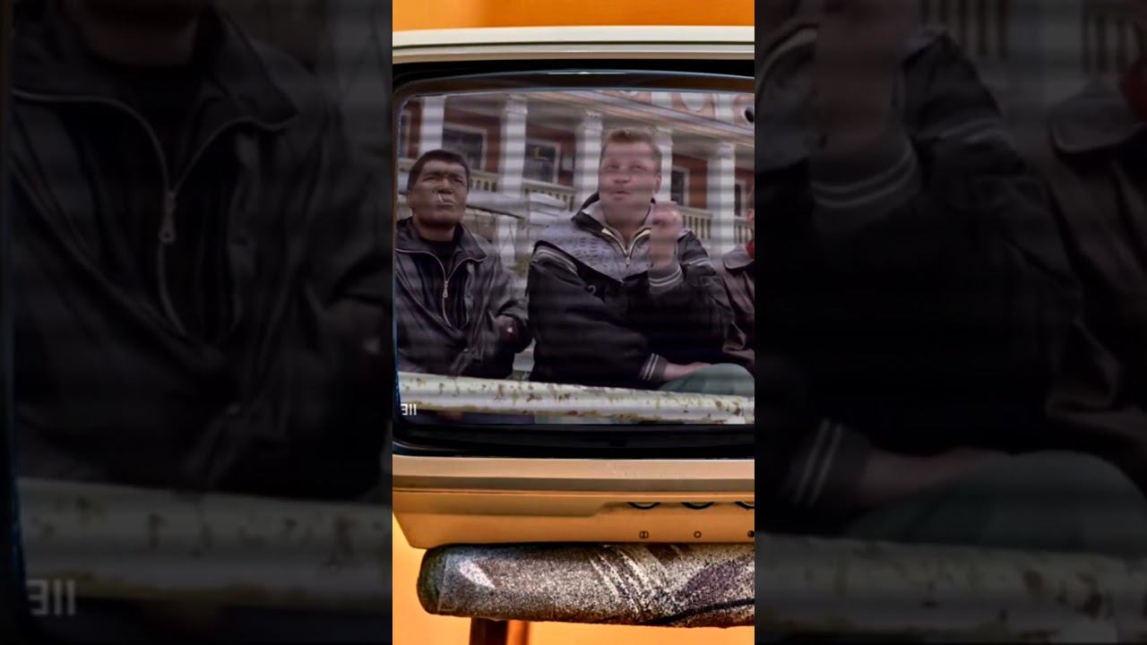 #жмурки на английском #балабанов #комедия #дубляж #heygen #11lab сцена на стадионе #маковецкий