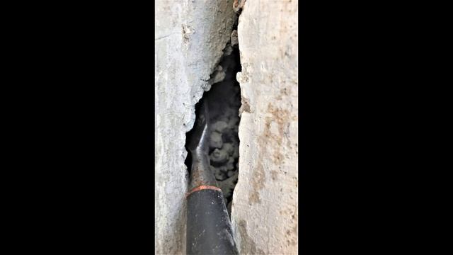 Дует из угла.  Расшиваем и заделываем