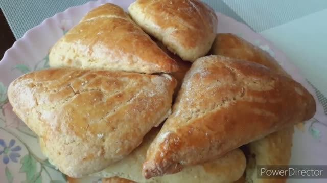 Пеку творожные коржики моего детства.