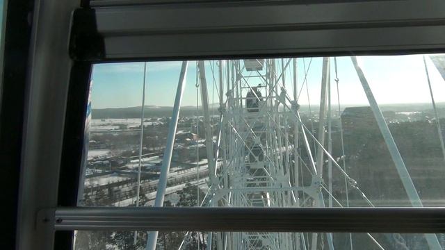 Колесо обозрения зимой в Боровом (Казахстан)