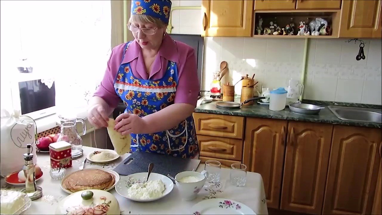 Масленица - делаем блины с начинкой..mp4