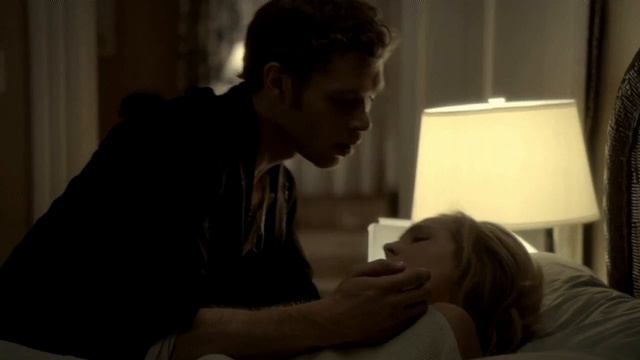 Karoline x Klaus -  How Does It Feel