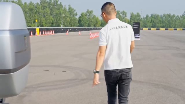 BYD смотрит в будущее на U8, далеко впереди [Обзор автомобиля YYP]