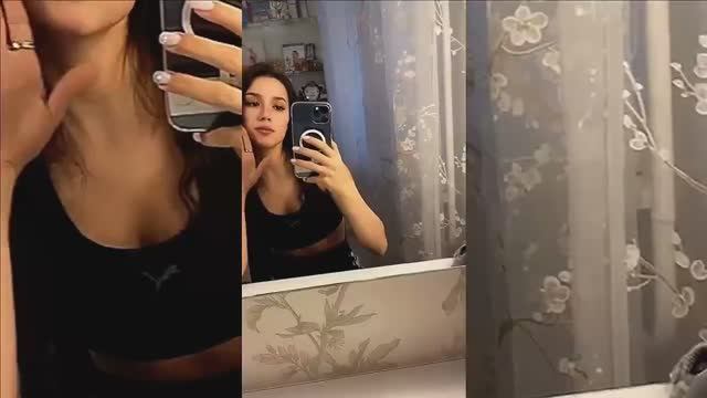 Загитова показала медали