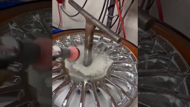 Так выглядит керамическая полировка автомобильных дисков