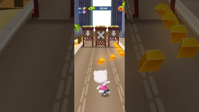 развиваю миф про red queen