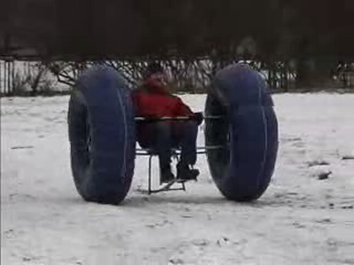 Сверхлёгкий и суперкомпактный модульный пневмоход (болотоход ) - буксировщик