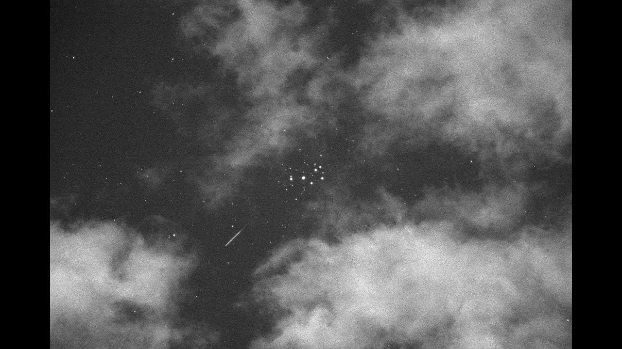 Pleiades and Meteor, 2021\02\02, 21:46.