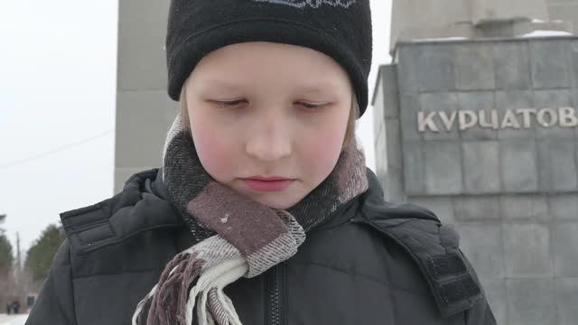 Памятник Курчатову