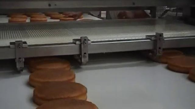 Машина для горизонтальной резки бисквита Krumbein HGS 1 1 600 OLM