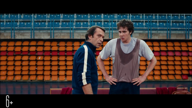 ДВИЖЕНИЕ ВВЕРХ.