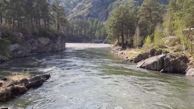 Горный Алтай 2021_09. Прогуливаемся по "козьей" тропе в Чемале и любуемся чемальской ГЭС